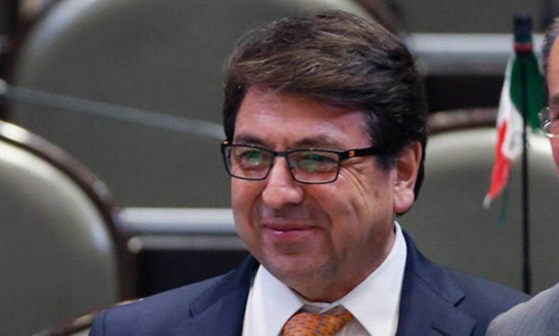 Sale de prisión Alejandro Gutiérrez, exsecretario general del PRI | Al ...